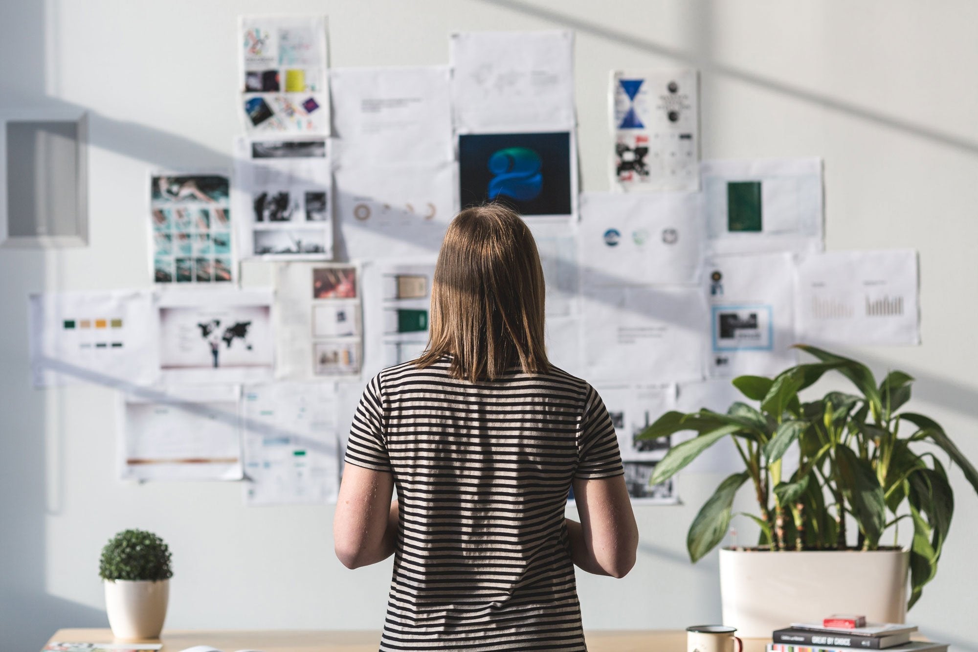 3 Ways to Pick a Striking Online Identity For Your Shopify Store ...